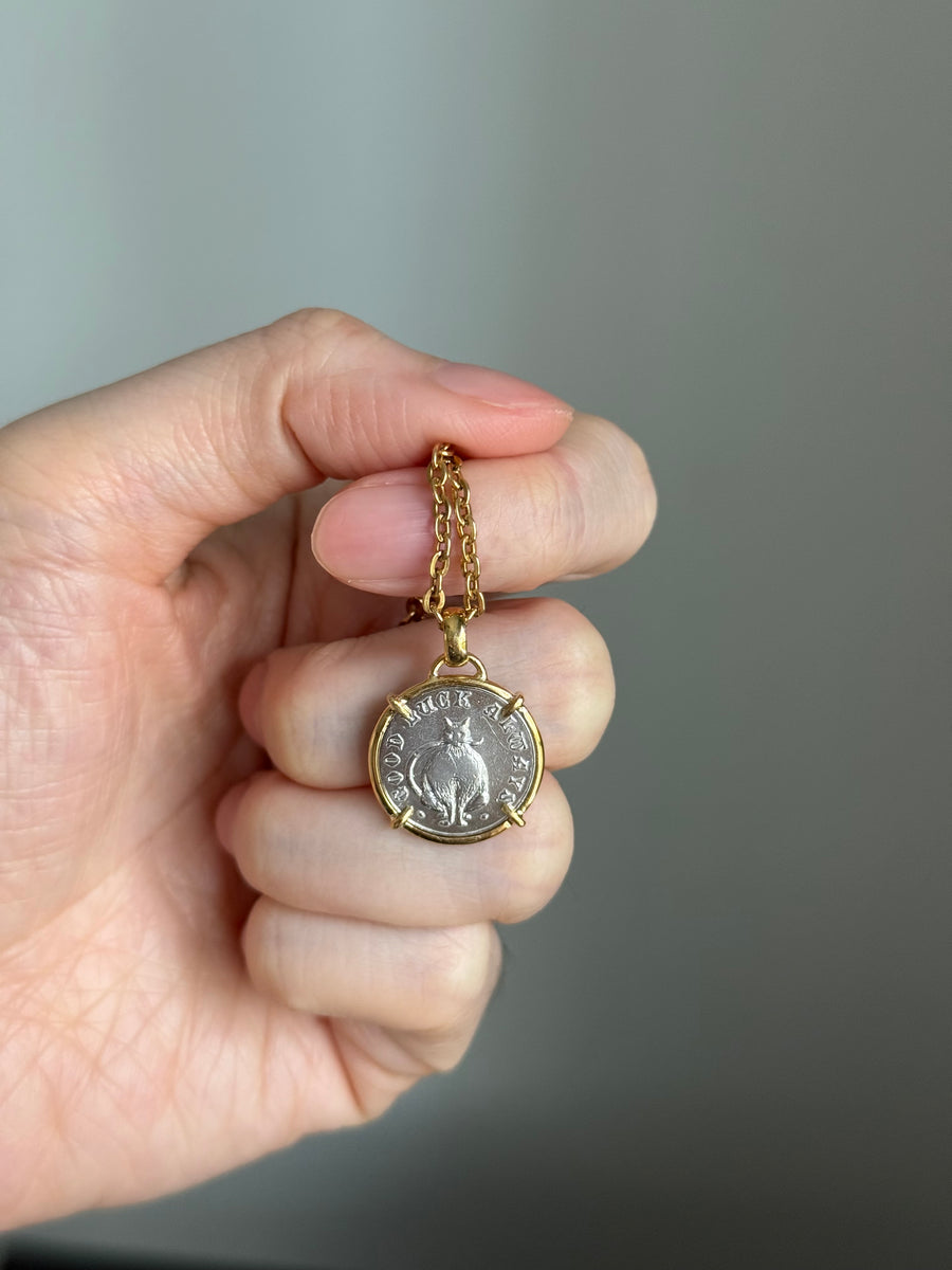 Small Vintage lucky cat coin in 14k gold frame – Confetti By Jas